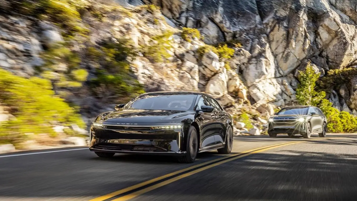 Lucid Motors skips sedans, focuses on crossovers and SUVs from 2026