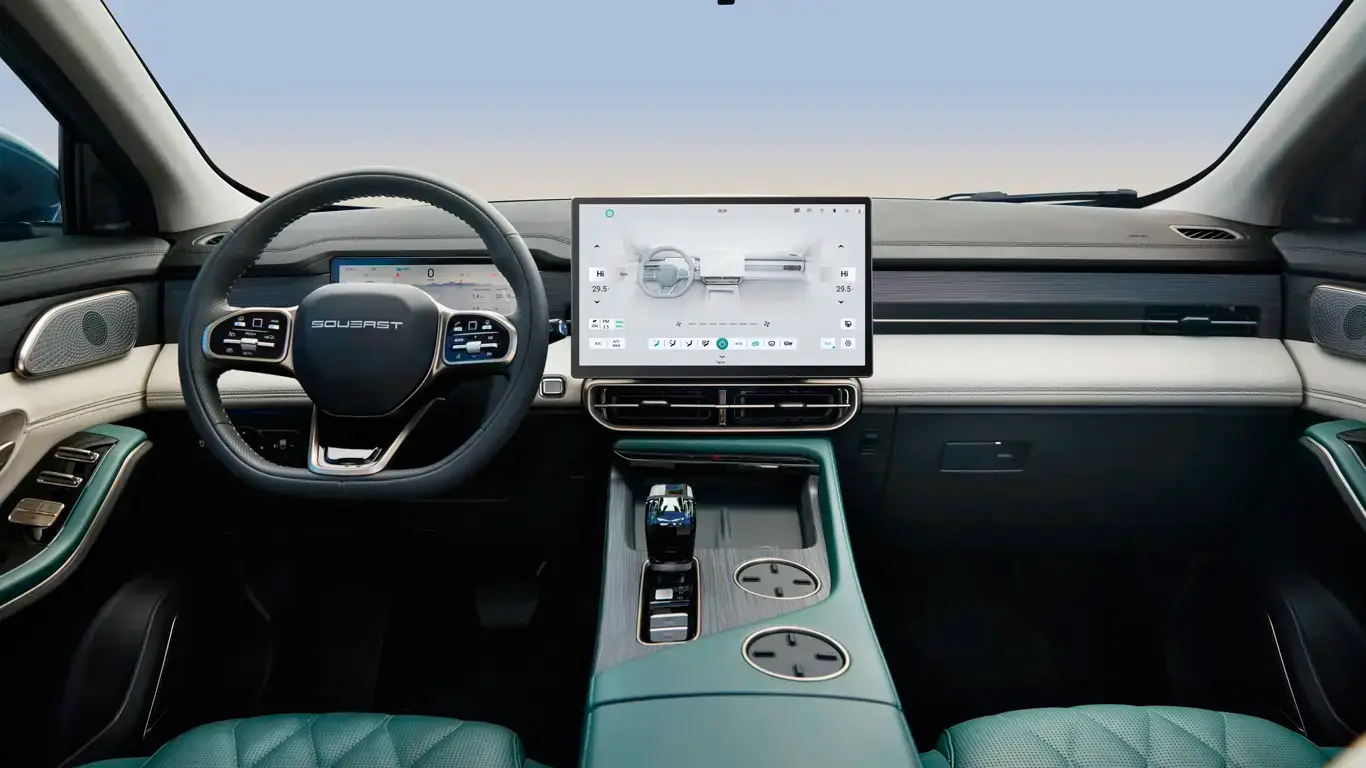 Для молодых и активных: кроссовер с вместительным багажником и мощным процессором доберется до РФ