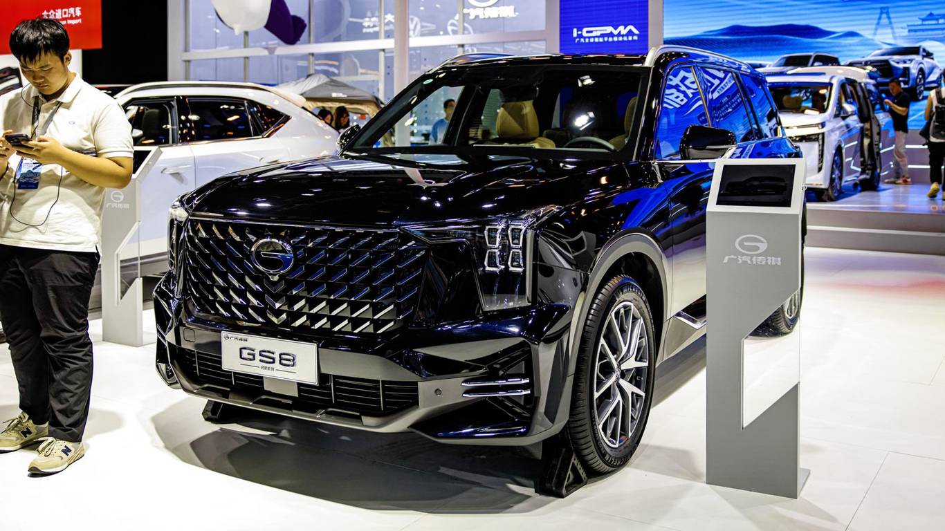 GAC избавился от лишних сидений: новый кроссовер вместит меньше, но с ...